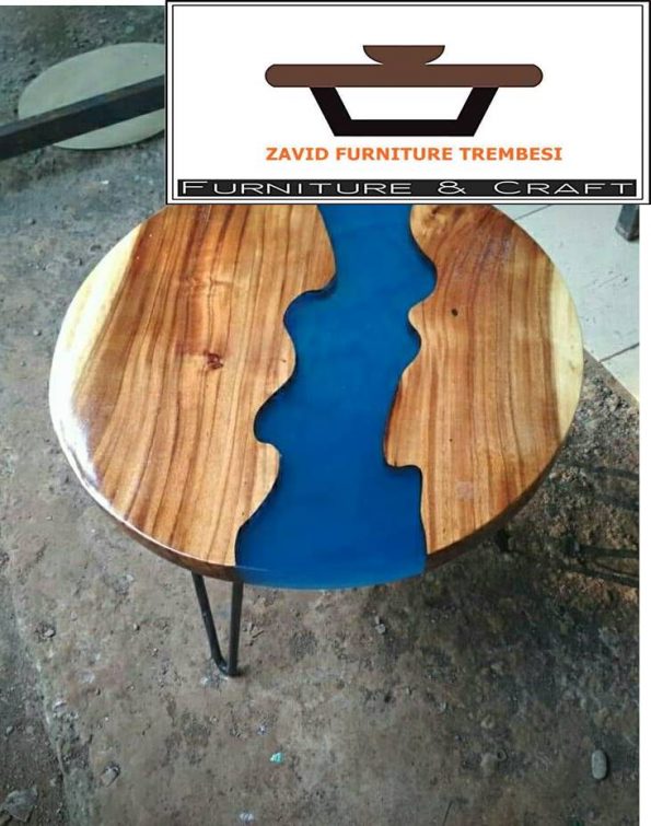 Jual Meja Resin Bulat Kayu Trembesi Unik Dan Antik